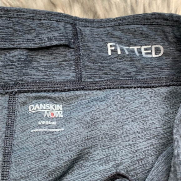 Danskin Now | Pants & Jumpsuits | Danskin Now Fitted Capri Leggings Sz ...